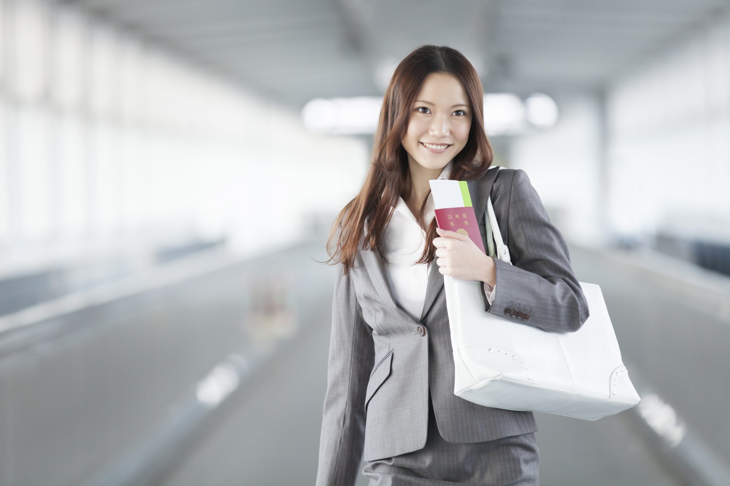 Infographic: The Noi Bai Airport Fast Track Experience - VietnamArrival.Com